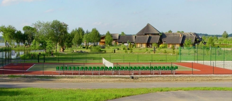 Poilsis šeimai (2+2) sodyboje Karpynė su maitinimu, baseinu ir pirtimi