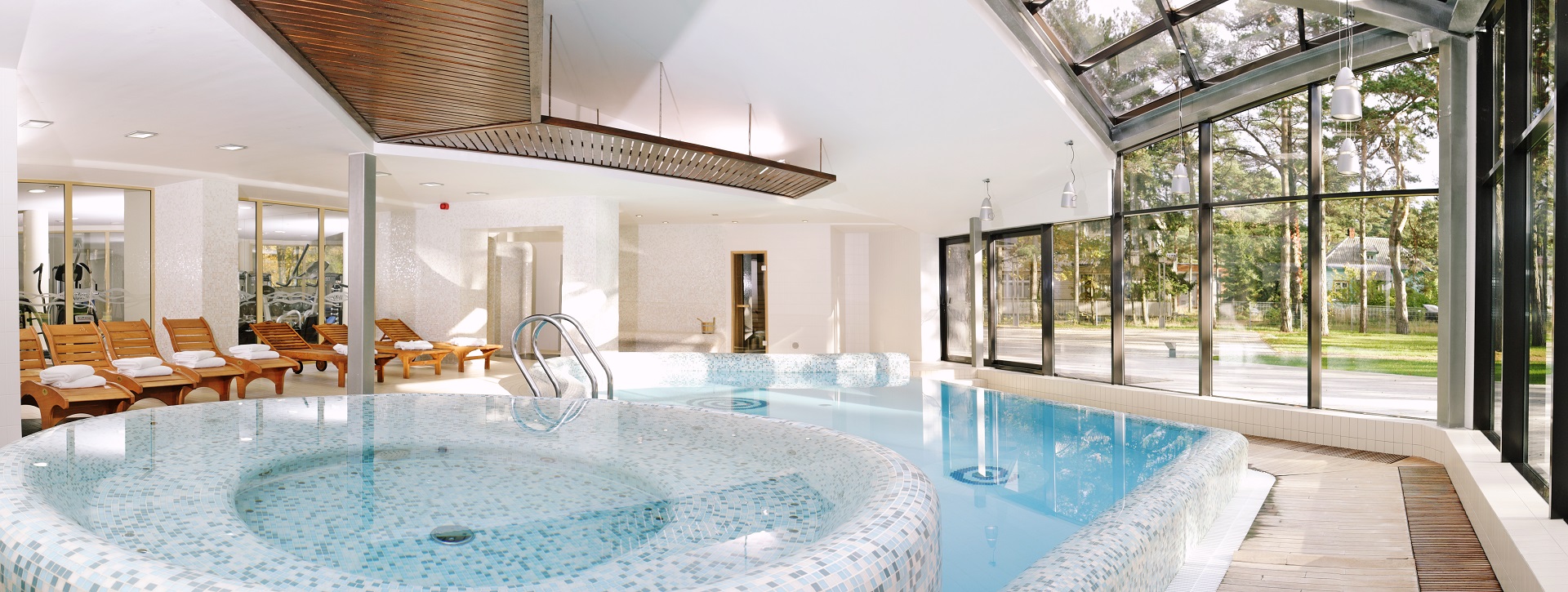 Poilsis Palangoje su pusryčiais, vakariene, pirtimis, baseinu, SPA!